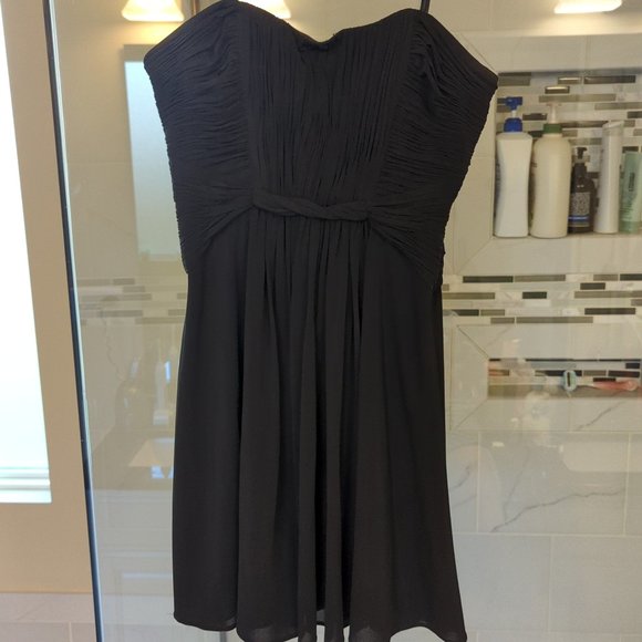 BCBGMaxAzria | Dresses | Classy Little Black Dress Circa Early 200s ...